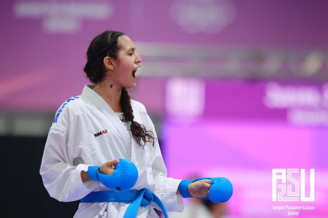 CONQUISTA ANA VICTORIA MUÑOZ BRONCE EN KARATE DENTRO DE LOS JUEGOS ...